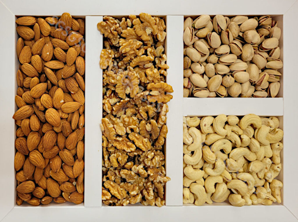 Diwali Gift Box In Dubai – Nut And Dry Fruits Premium – Nuts Dubai ...