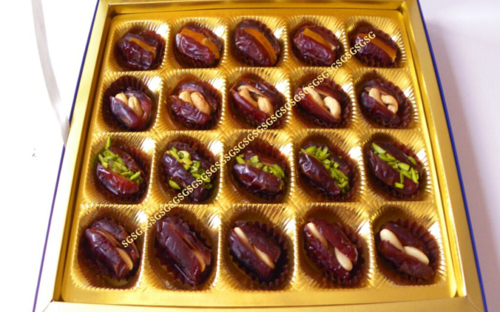 Filled Dates Gift Boxes – Nuts Dubai – Premium Quality Best Prices
